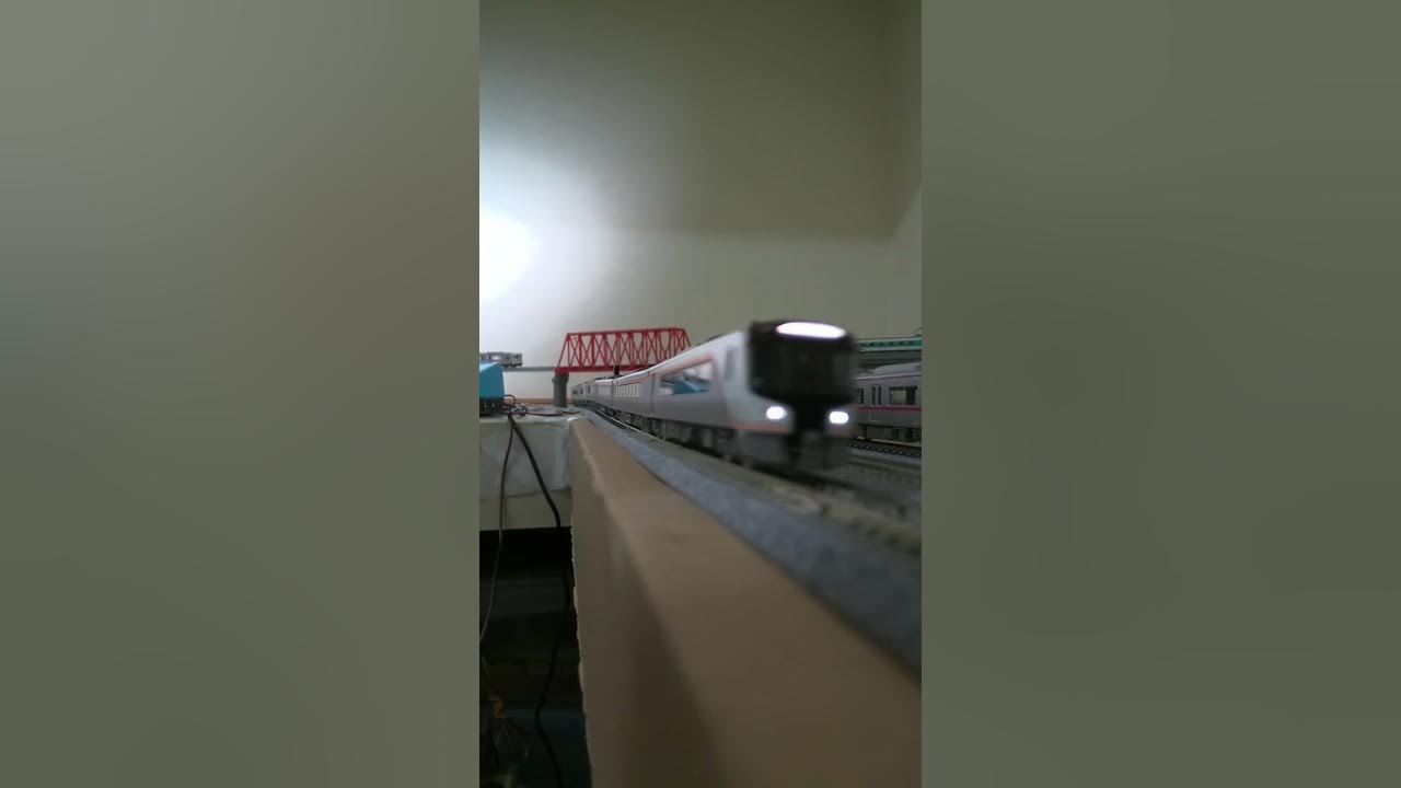 HC85系Nゲージ（TOMIX)走行動画 - YouTube