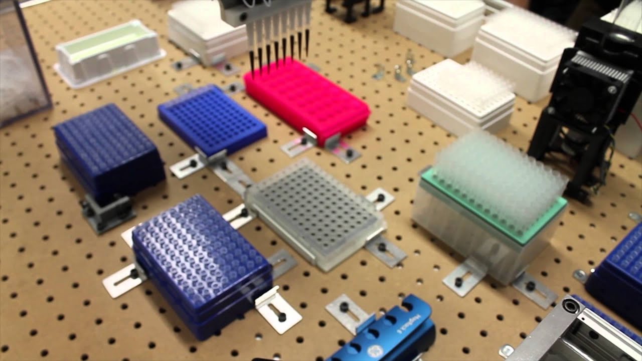 Biobot : Robotic Platform For Biotech - YouTube