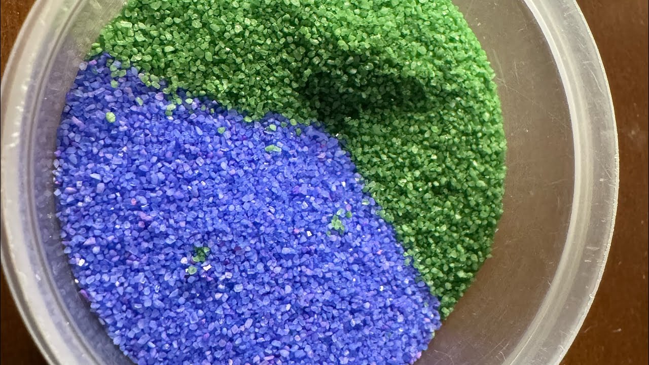 Request video blue & green sand mix together - YouTube