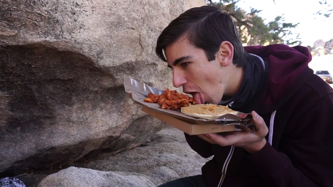 Military MRE Cooking Challenge! Amateur's *Trying* To Cook! - YouTube