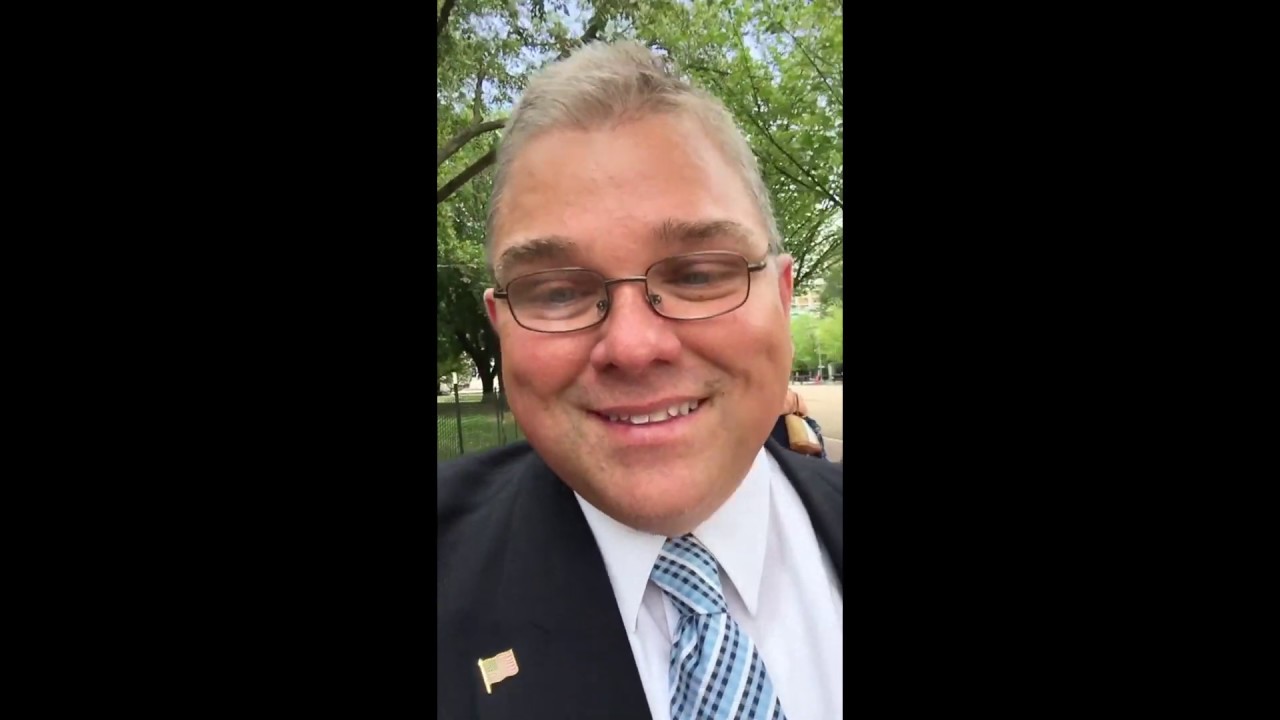 DeWayne Visits the White House for Faith Briefing - YouTube