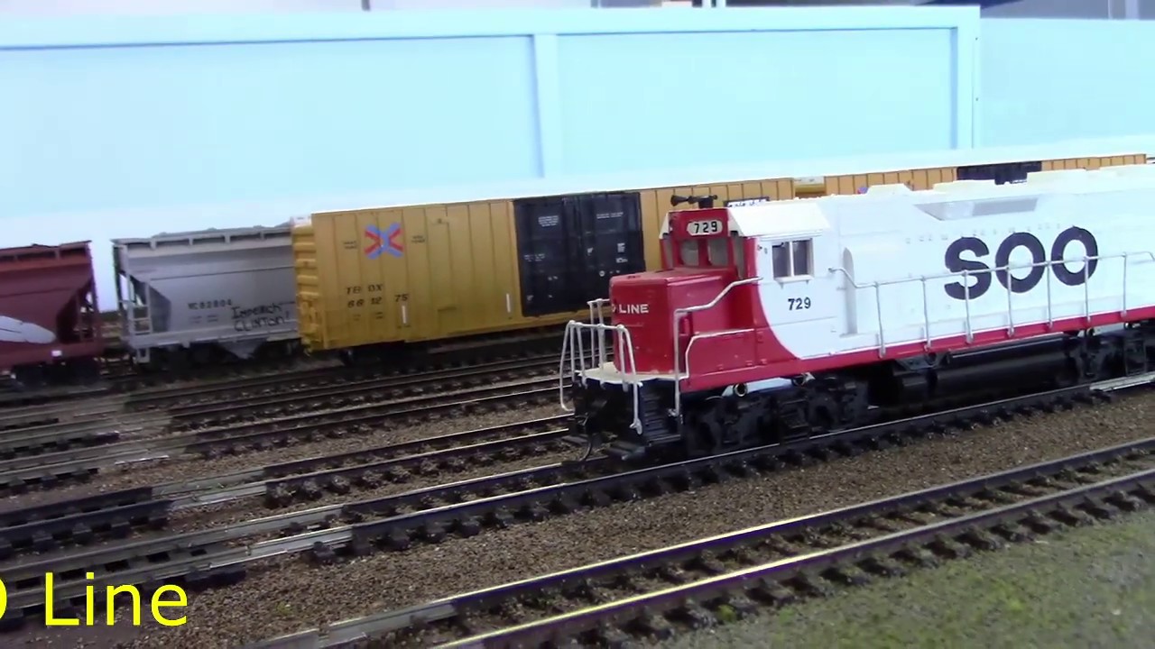 HO Scale: SOO Line SD 60's morning extra. - YouTube