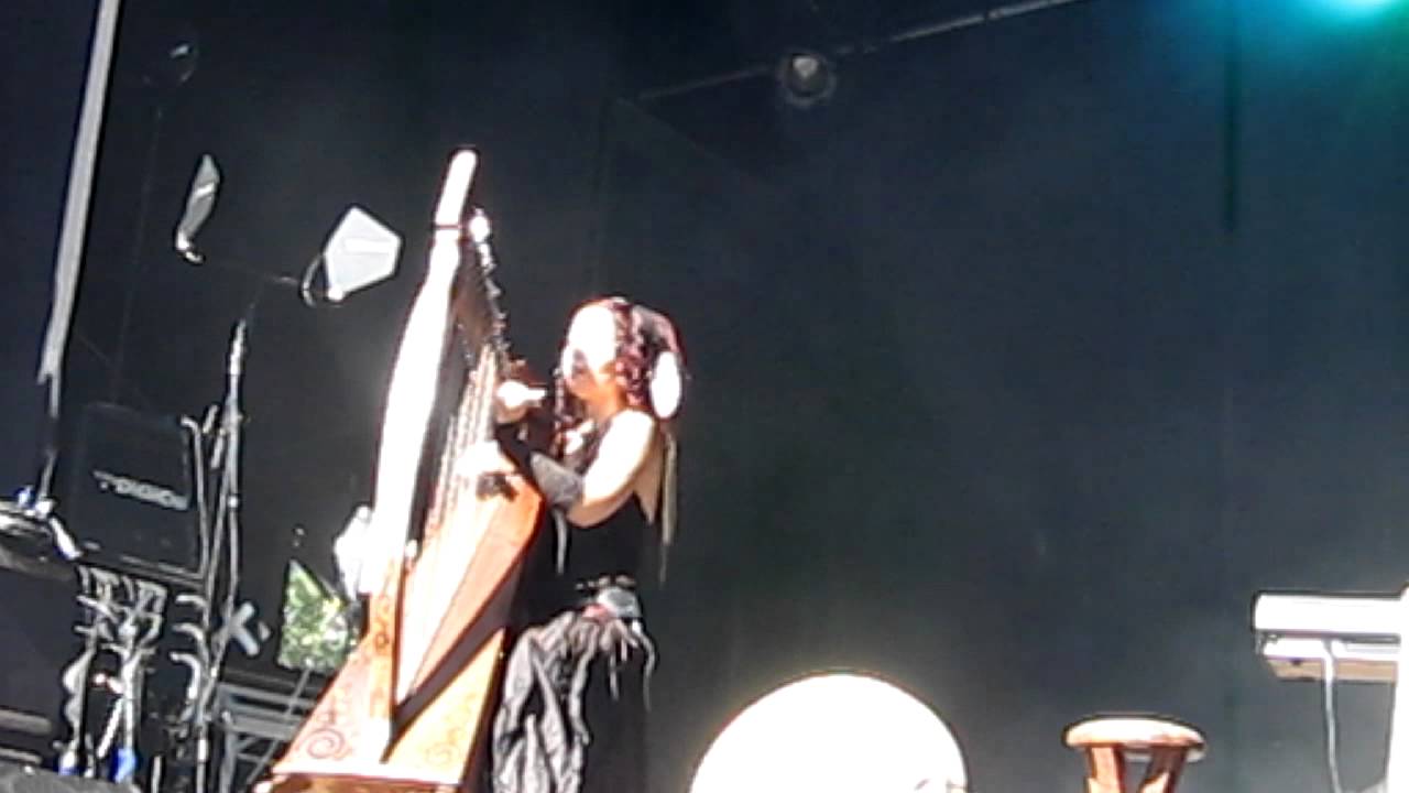 Omnia - Stand Up Castlefest 2011 - YouTube