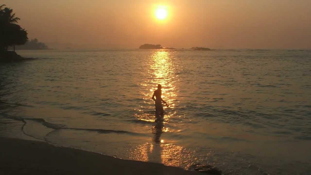 Polhena Beach Matara Sri Lanka - YouTube