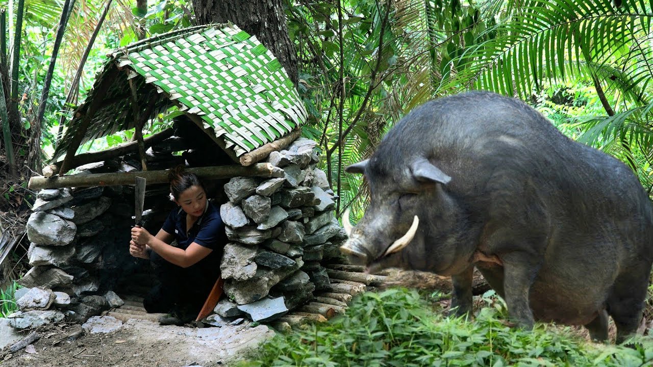 FULL: 200 days, wolf attack, wild boar trapping skills, building a ...