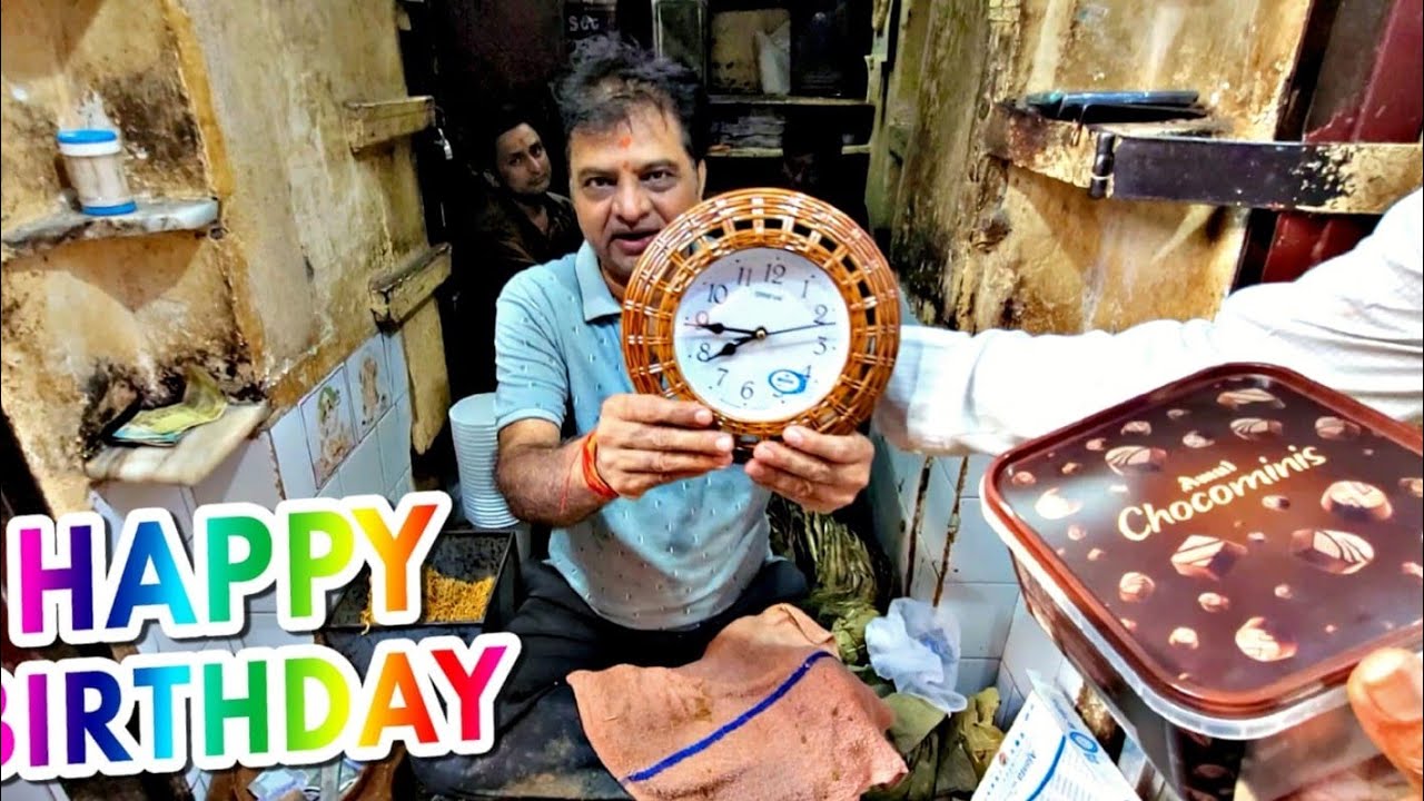 India's Most Famous LALI CHHANGANI Birthday🔥!World Famous Club Kachori ...