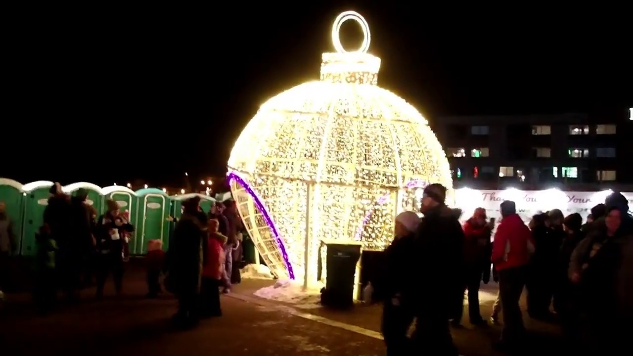 Bentleyville Tour of lights, Duluth Minnesota Dec 2019 - YouTube