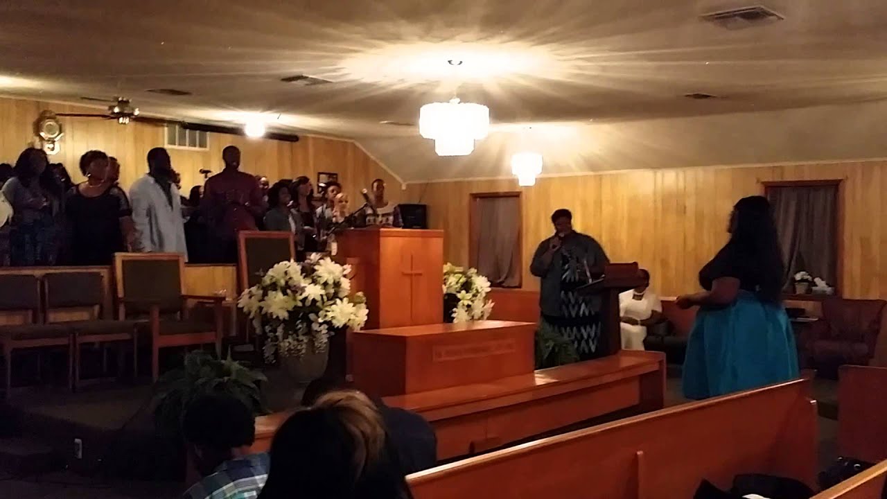 Galilee Cogic choir singing safe in his arms - YouTube