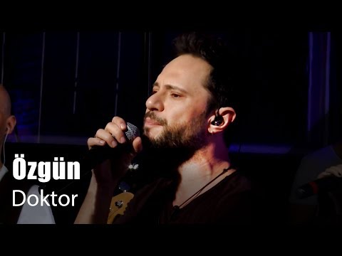 Özgün -  Doktor (Canlı Performans)