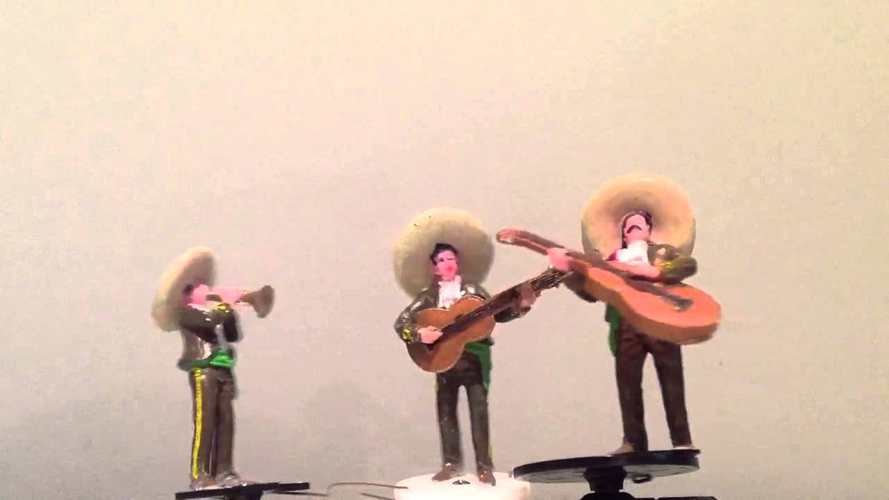 How-to: Animate a Lemax Mariachi Band with single servo - YouTube