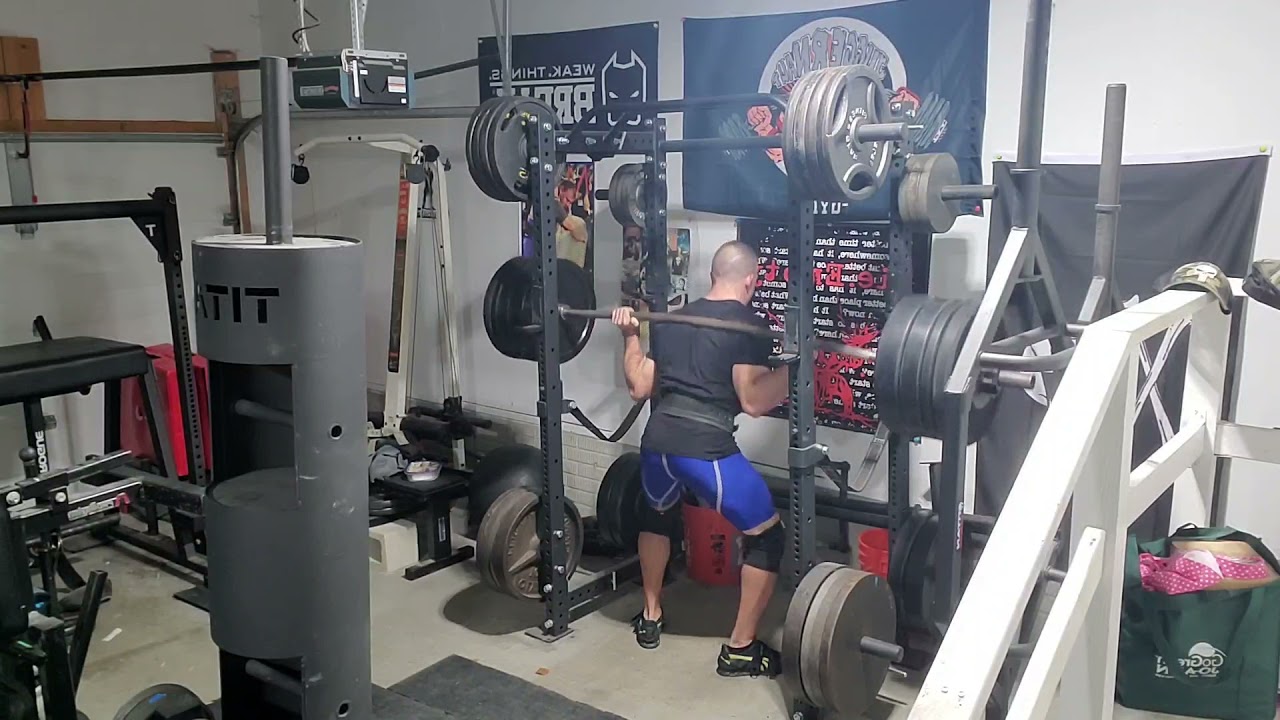 Buffalo Bar Squat widowmaker: 31x305lbs - YouTube