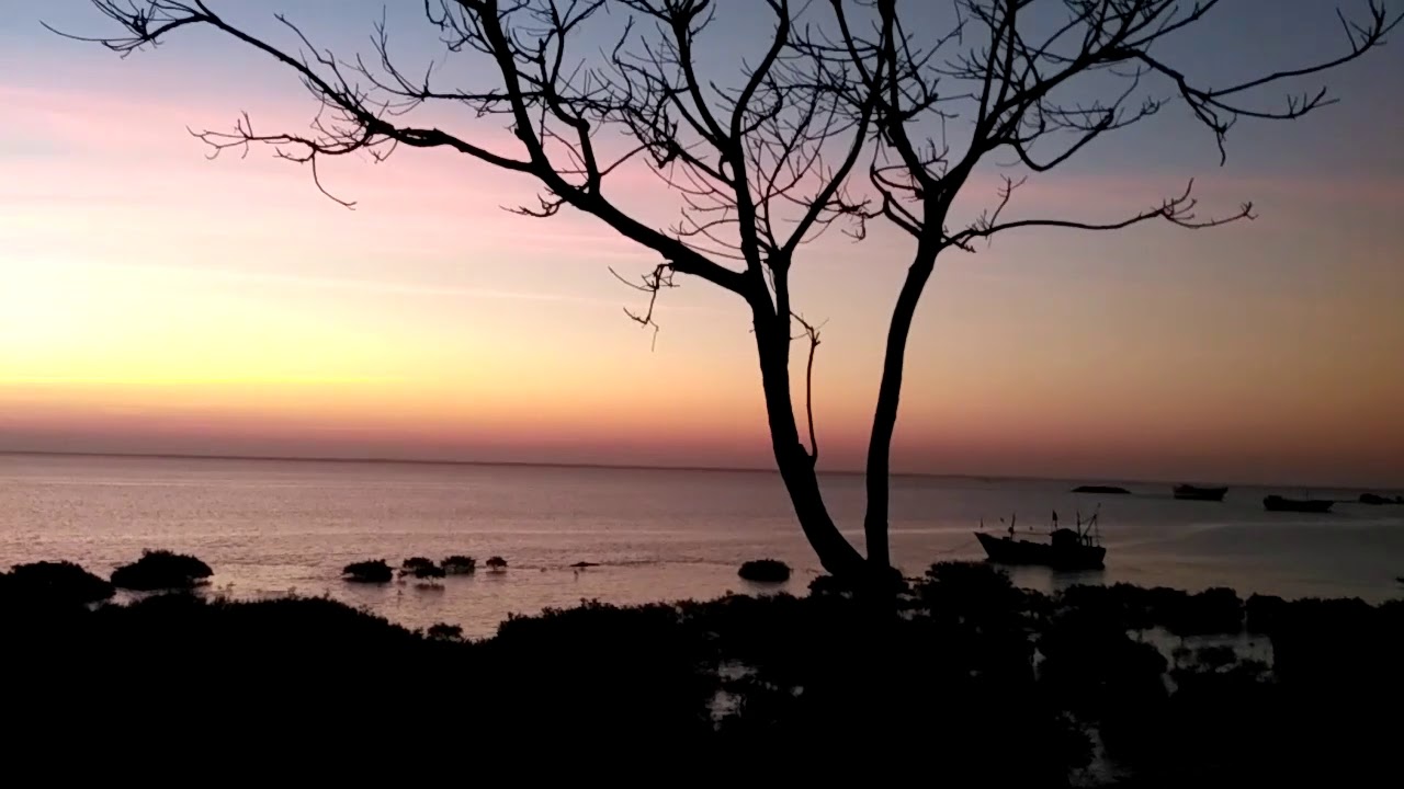 Sunrise at Nandanvan Camp Dunny point Beyt Dwarka with Ravi Vadher ...
