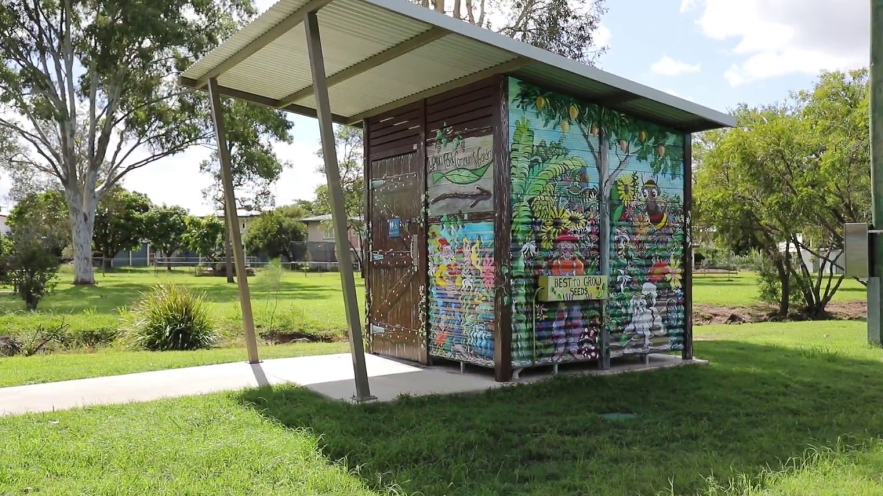 Lupton Park Toilet - YouTube