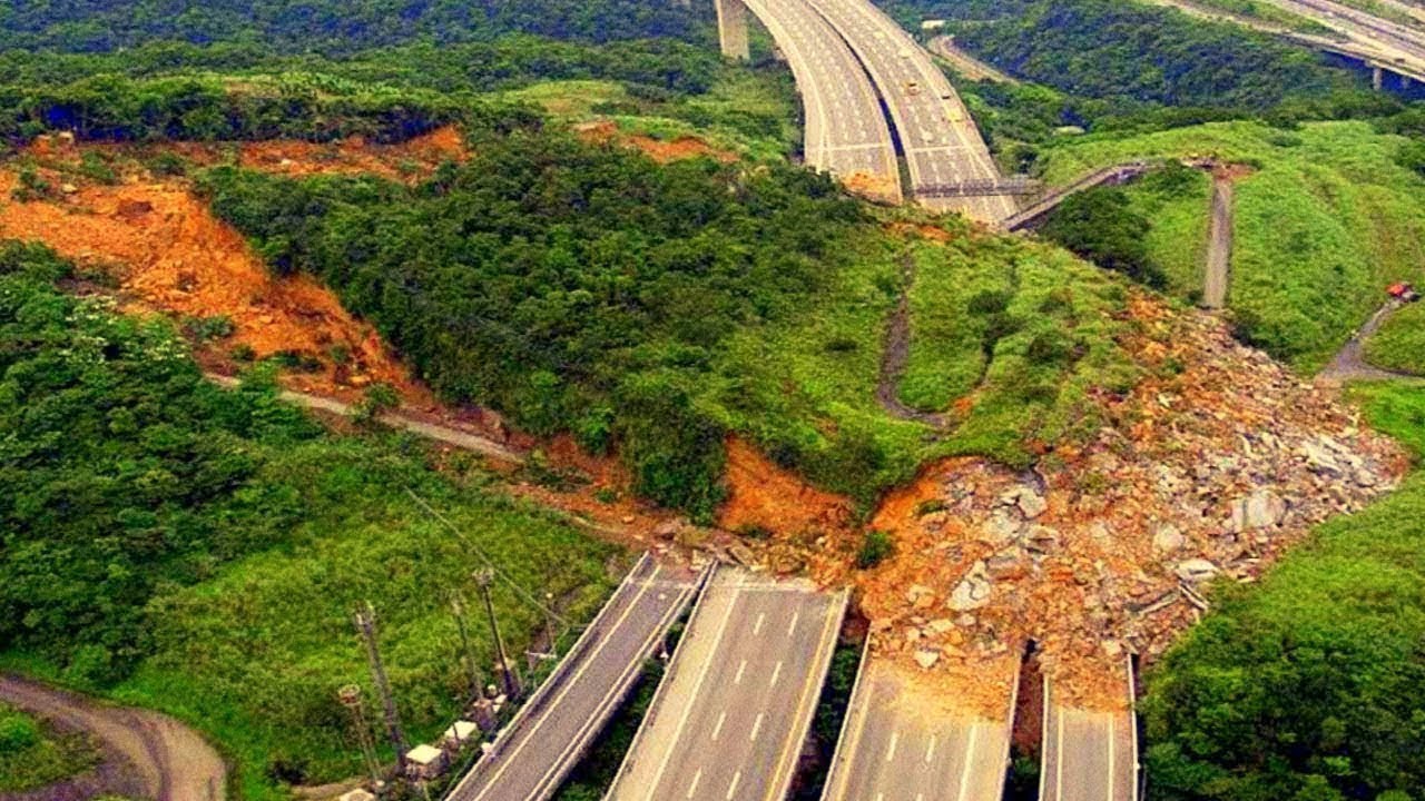 10 Massive Landslides CAUGHT ON CAMERA - YouTube