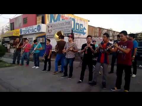 Banda Real Divina - El Becerro - YouTube