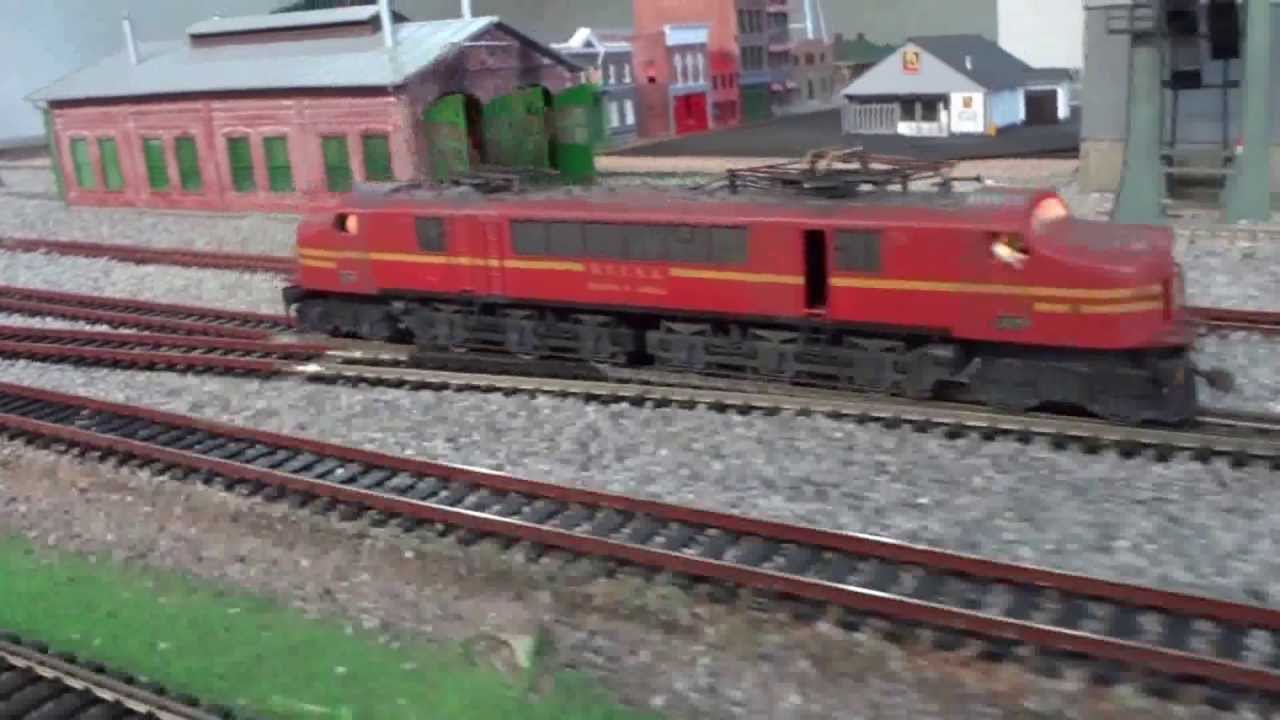 Locomotiva V8 - RFFSA - Santos-Jundiaí - n.2105 - 3 - YouTube