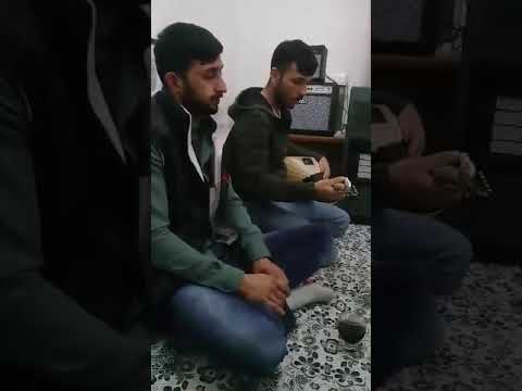 Grup delâl şirin kız ve uzun hava
