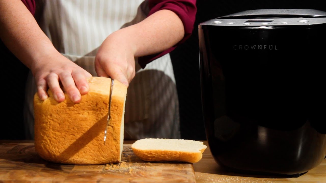 How to Make Basic White Bread in CROWNFUL Bread Machine - YouTube