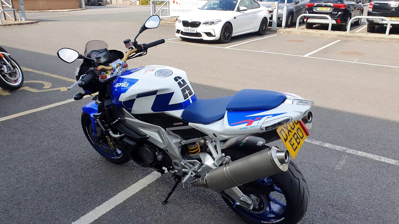 Aprilia Tuono 1000 Factory 2008 - Completely Motorbikes - YouTube