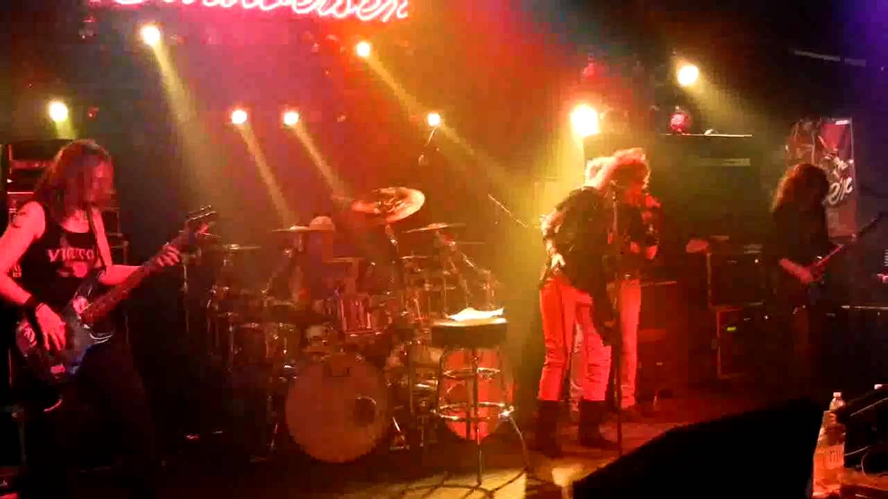 SpeShees cover Cavo's "Crash" - YouTube