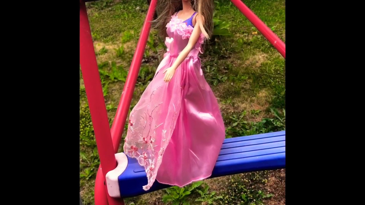 The slide! - Funny Barbie episode1 - YouTube