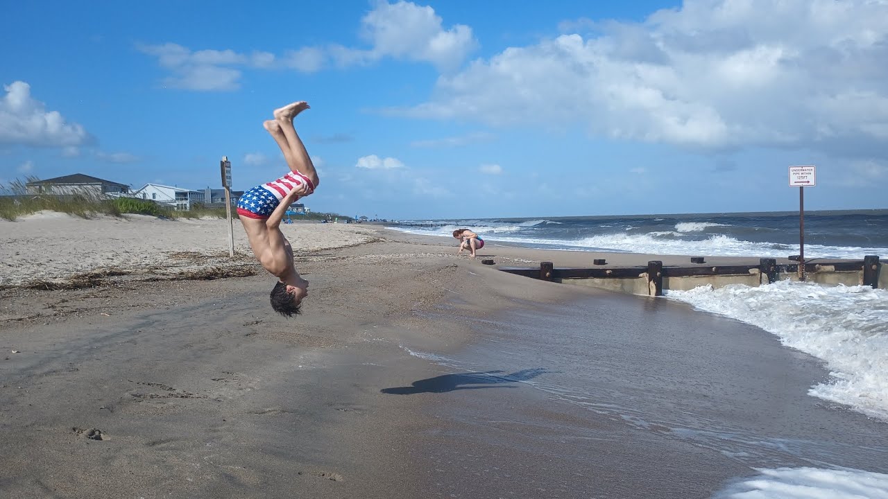 back tuck tutorial (back flip) - YouTube