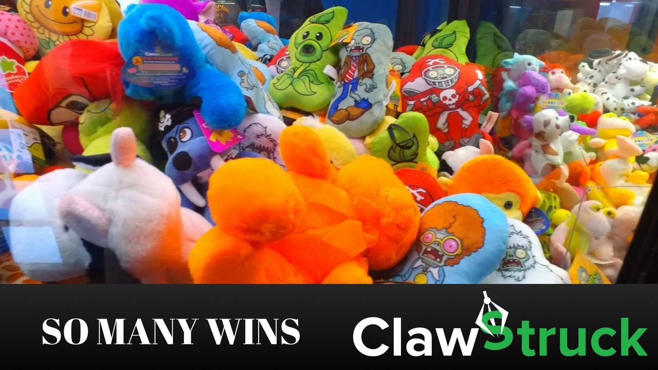 Dominating Local Claw Machine For Gamer Green! ClawStruck - YouTube