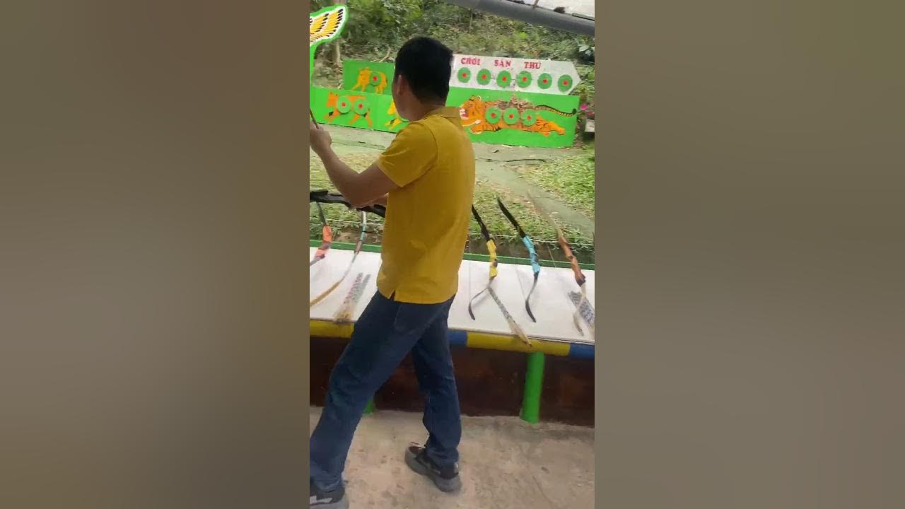 Ba Ben Nhím bắn cung tại thác Datanla - YouTube