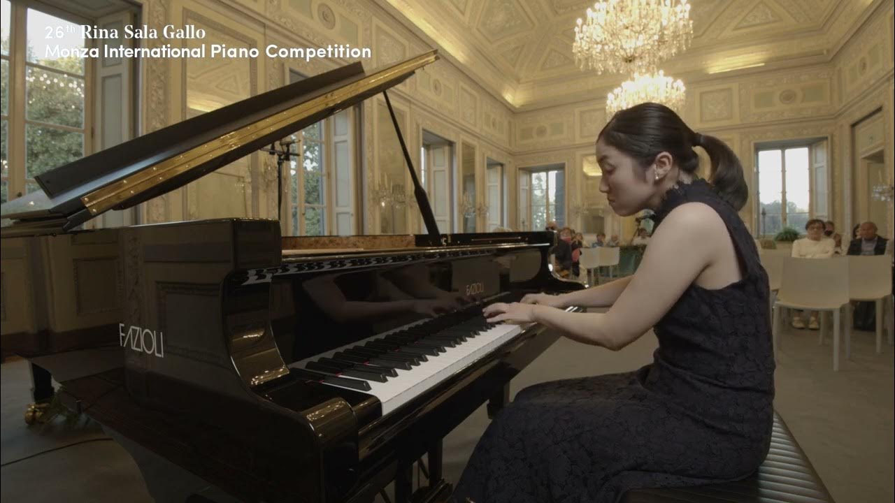Naho Suzuki - W.A.Mozart, Sonata n 18 in Re maggiore KV 576 - YouTube