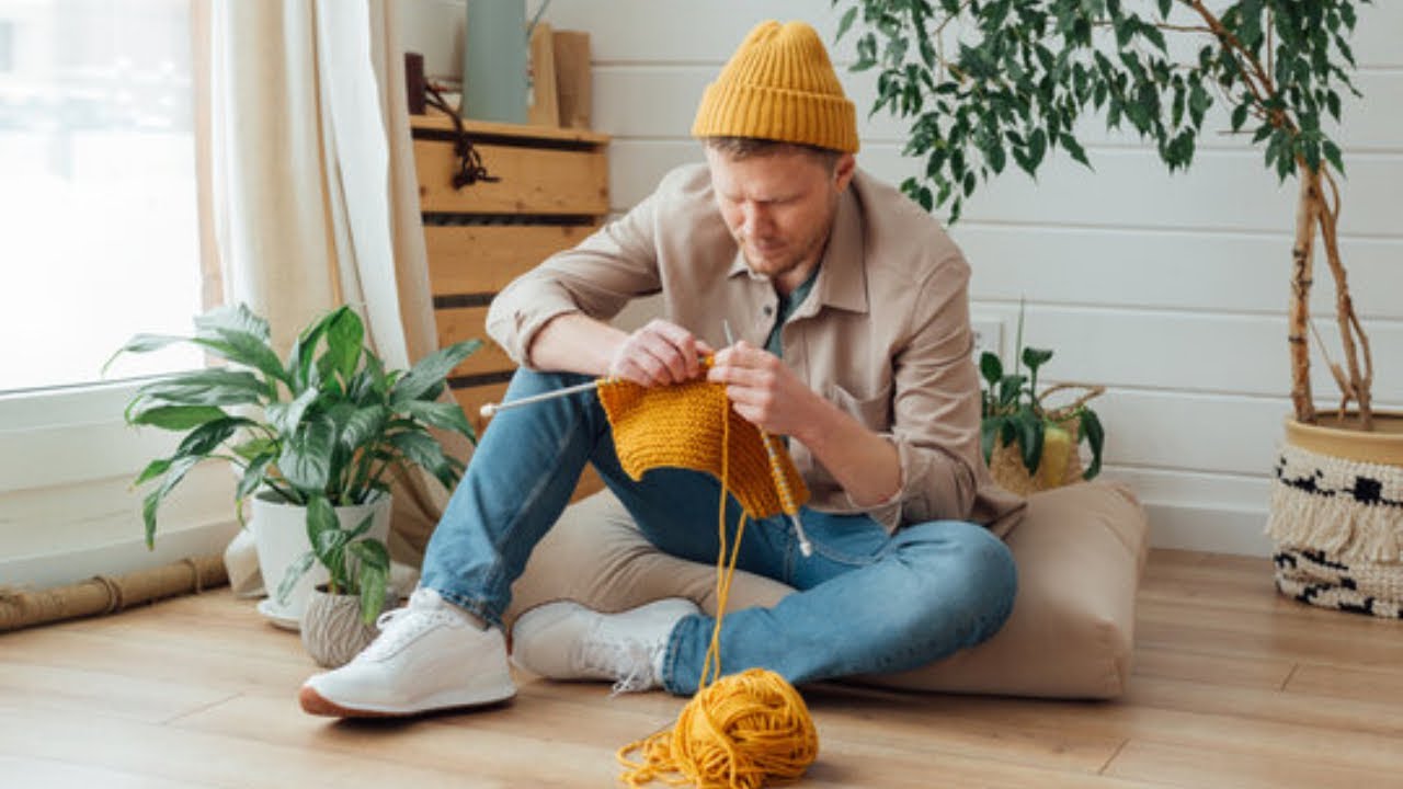 Men Who Knit | A Hobby or Yoga? - YouTube