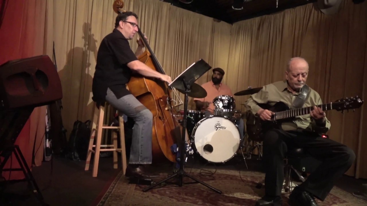 Ron Escheté Trio 2016 ~ Be My Love - YouTube