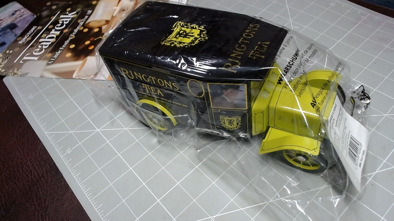 Ringtons Tin Vintage Van , fudge n toffees , product review - YouTube