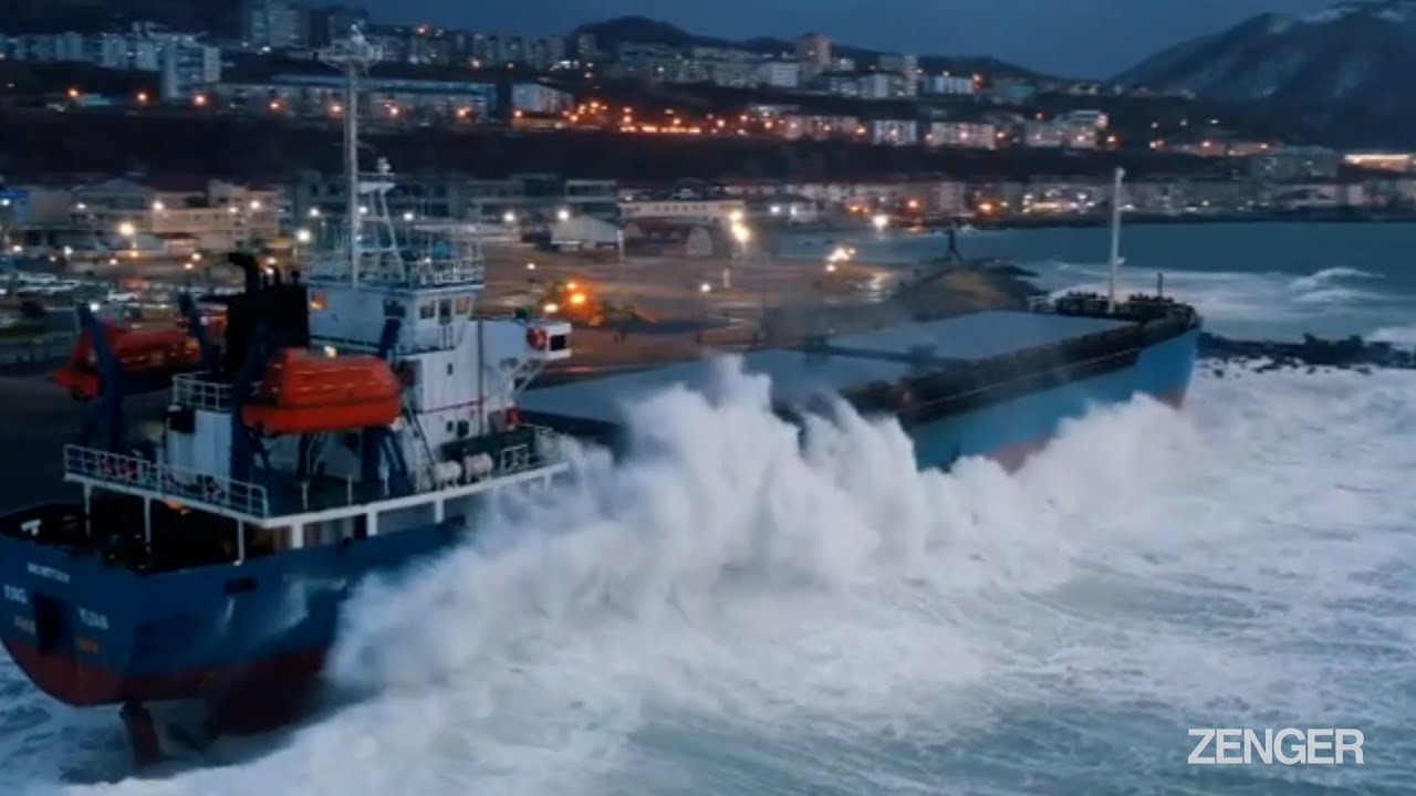 Hull Of A Crash Giant Chinese Cargo Ship Runs Aground In Massive Storm ...