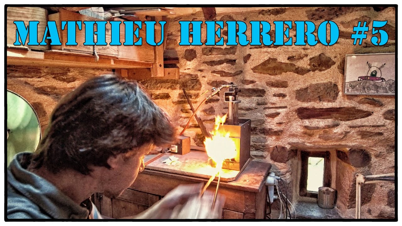Messerbau mit MATHIEU HERRERO Härten & Löten (Maître coutelier français ...