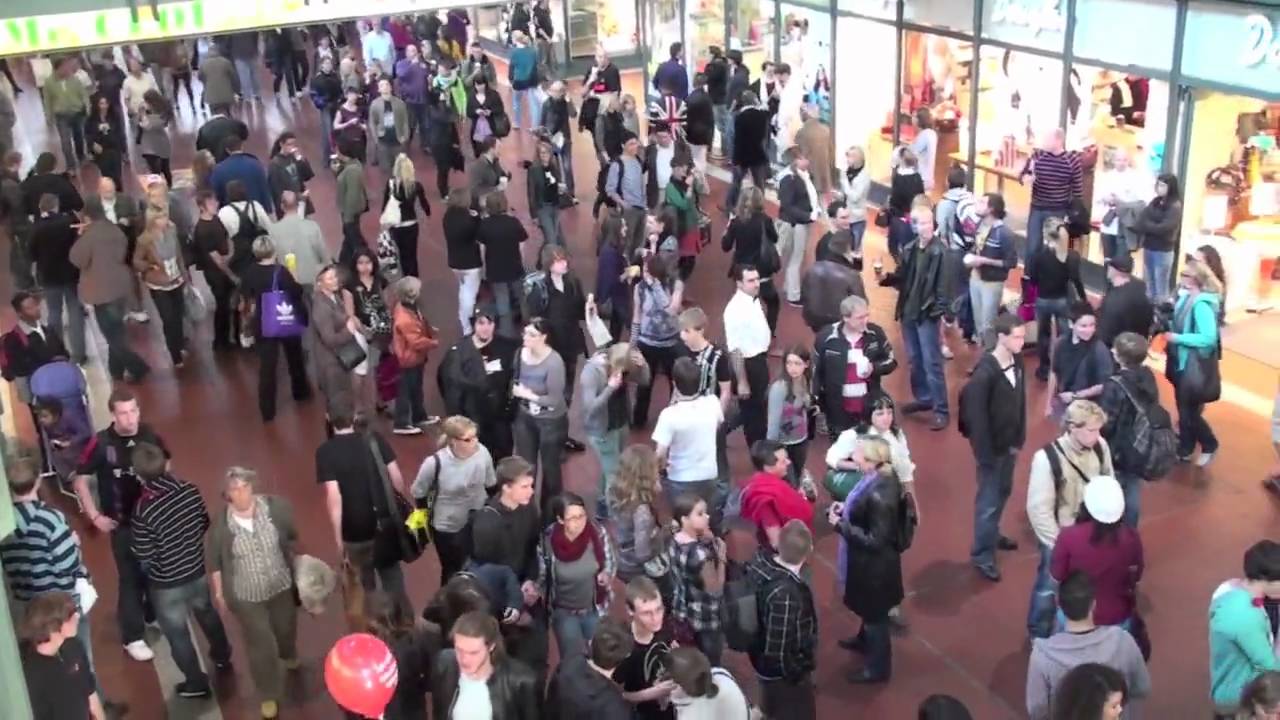 Flashmob Freeze in Hamburg in HD am 26.09.09 - YouTube