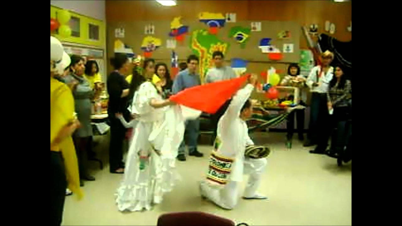 trajes tipicos de colombia. danza folclorica. la pollera colorada - YouTube
