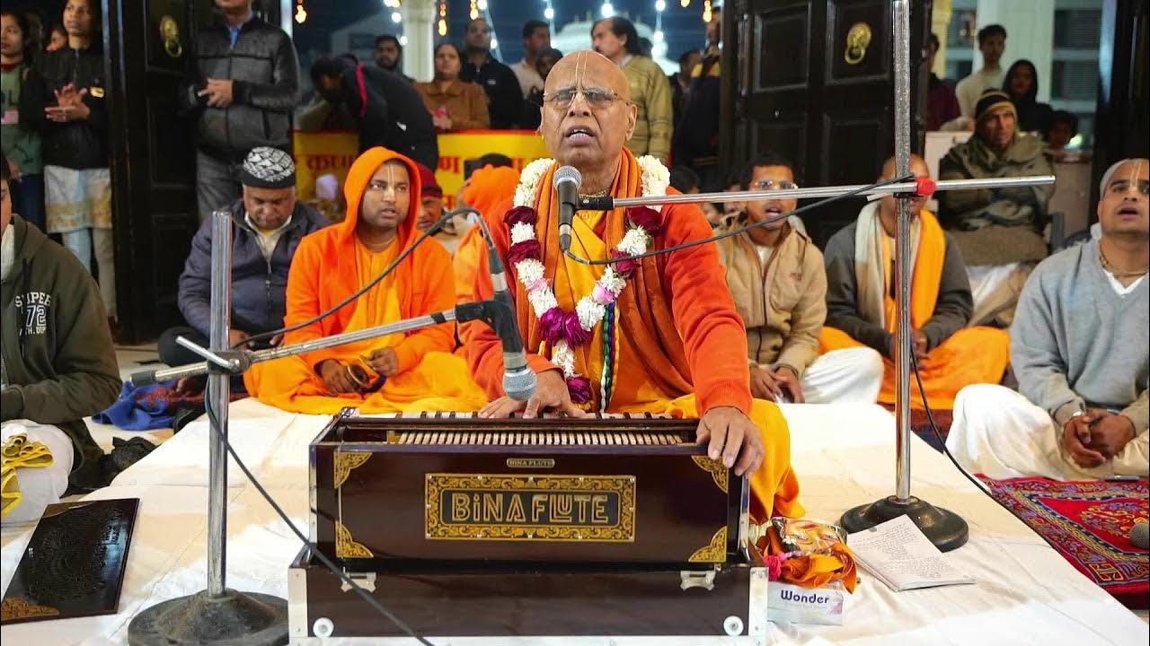 Kirtan Evening || HH Lokanath Swami Maharaj || ISKCON Ujjain || 22-01-2023 - YouTube