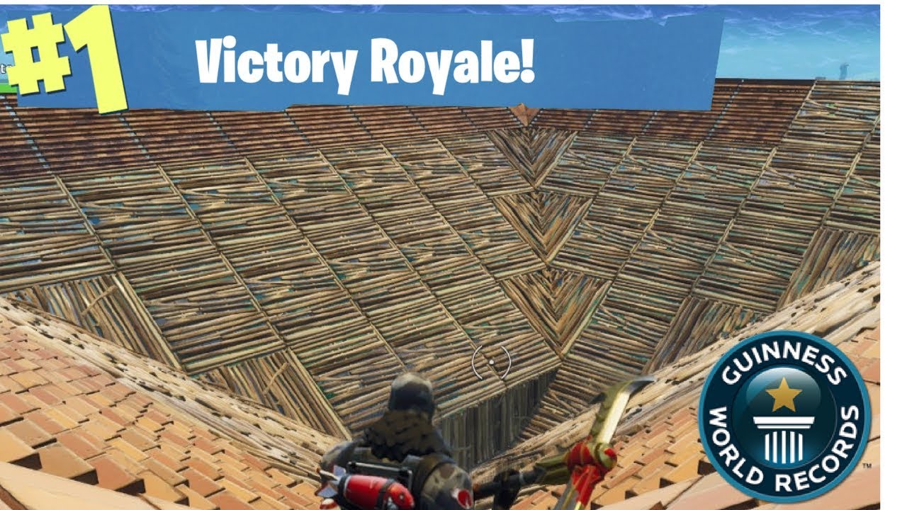 BIGGEST BASE EVER IN FORNITE (Guinness World Record) - YouTube