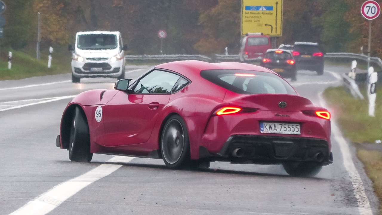 500HP Toyota Supra Mk5 - CRAZY Drifts & Powerslides ! - YouTube