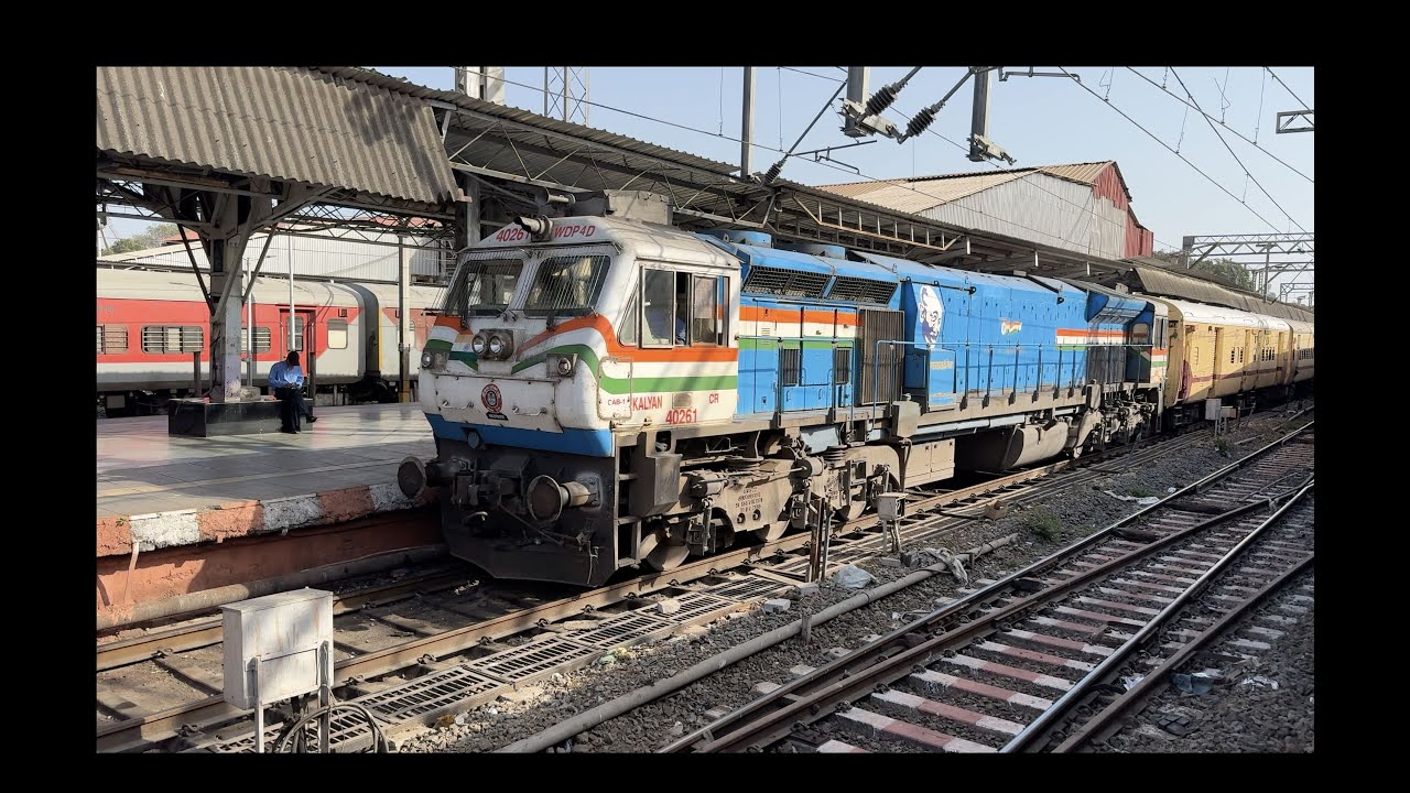 PRAGATI EXPRESS DEPARTING CSMT II ADILABAD EXPRESS CAPTURE... - YouTube