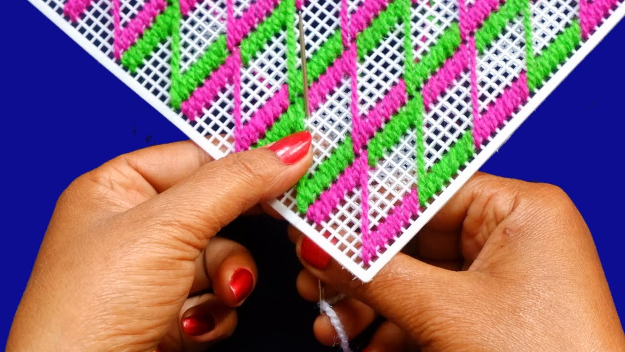 VERY BEAUTIFUL AND QUICK METHOD PLASTIC CANVAS DESIGN IDEA - YouTube