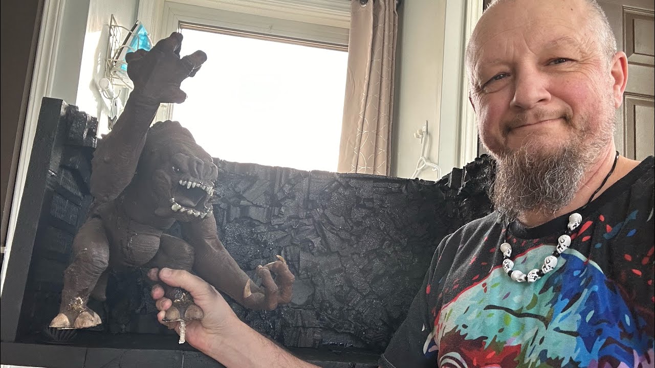 I’m making The Rancor Pit DIORAMA part 1 - YouTube