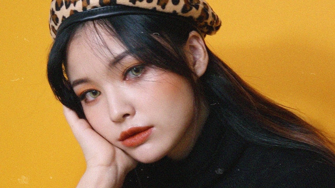 Withsub/매트 호박 파이 메이크업 | Pumpkin Pie makeup - YouTube