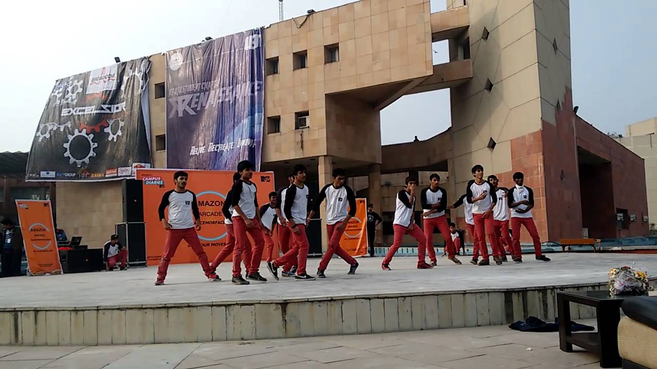 IIT Delhi dance performance,MTV campus Diaries - YouTube