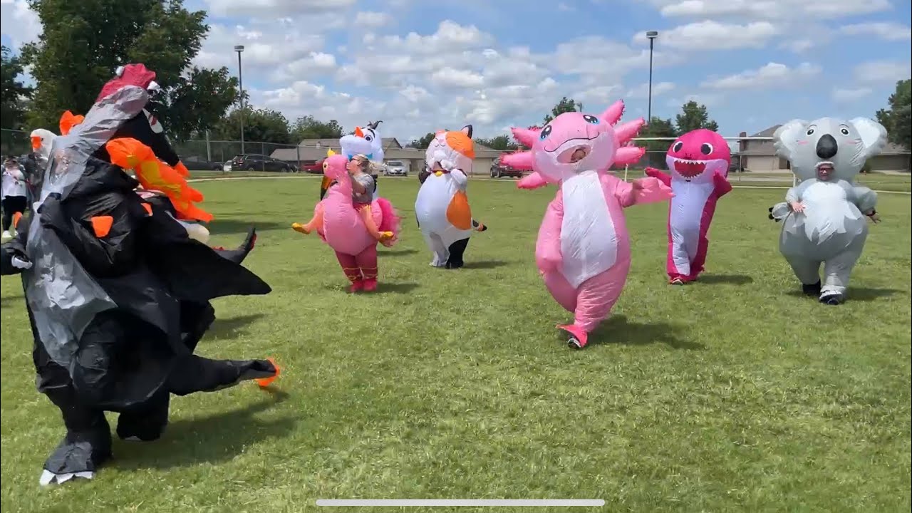 Teachers Race in Inflatable Costumes - YouTube