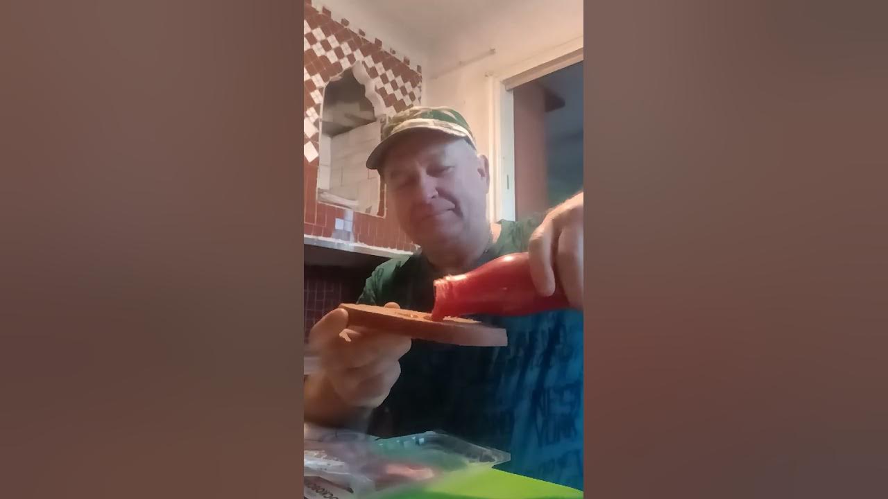 На обзор колбаса копчено-вареная шейка от шефа из магазина магнит - YouTube