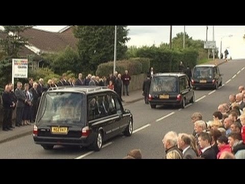 The funerals of Noel Spence and his sons Graham and Nevin - YouTube
