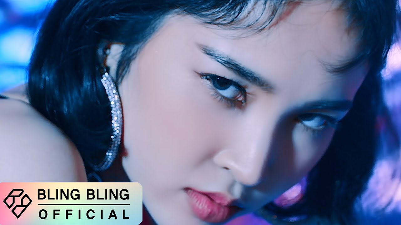 블링블링(Bling Bling) Concept Film '아야미(AYAMY)' - YouTube