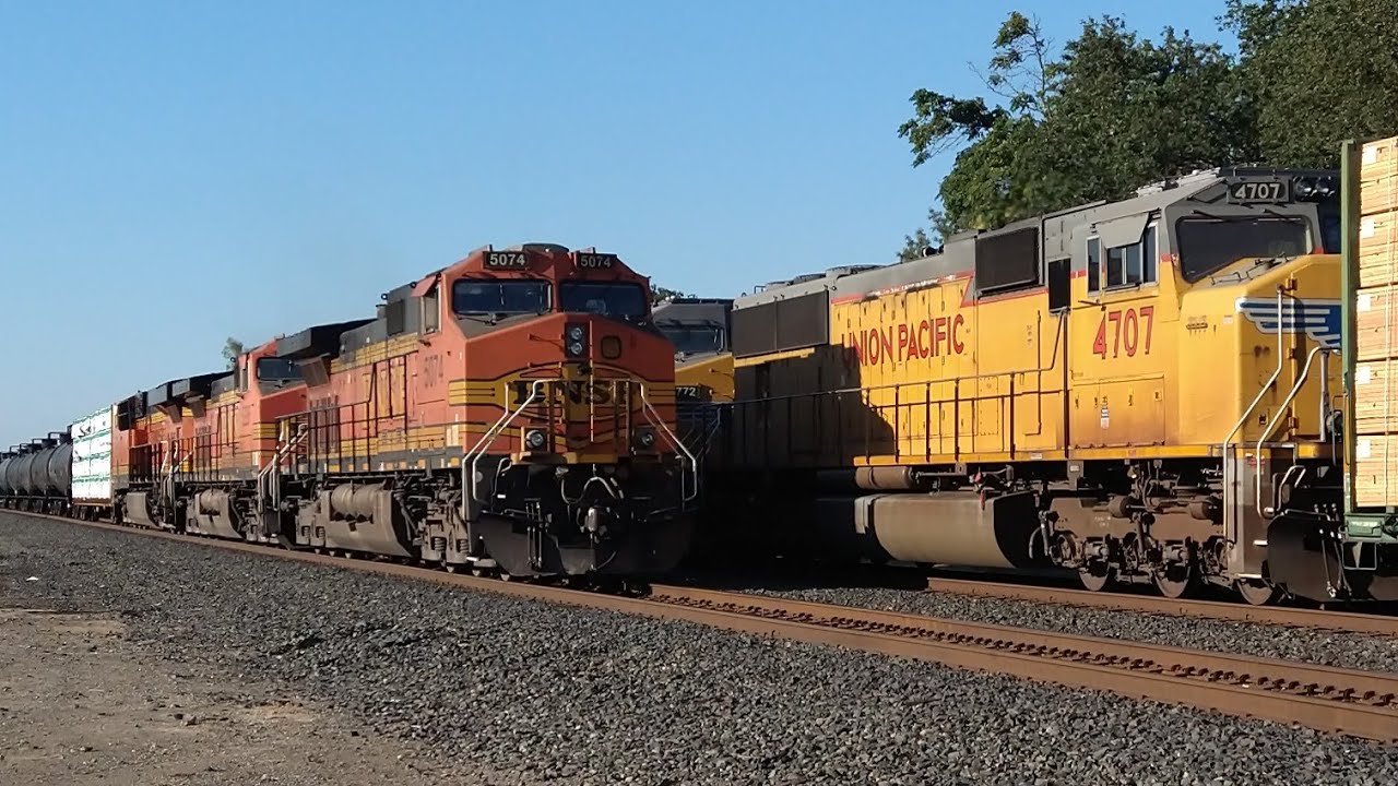 UP 5683 UP 6779 UP 8857 UP 6772 UP 4707 LEAD A SOUTHBOUND FREIGHT TRAIN WITH UP 6868 UP 8492 UP ...