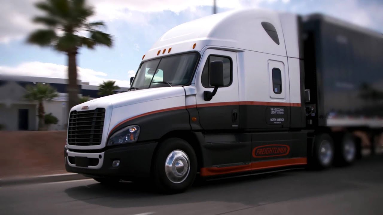 Detroit DT12 Training in a Freightliner | Engine Braking - YouTube